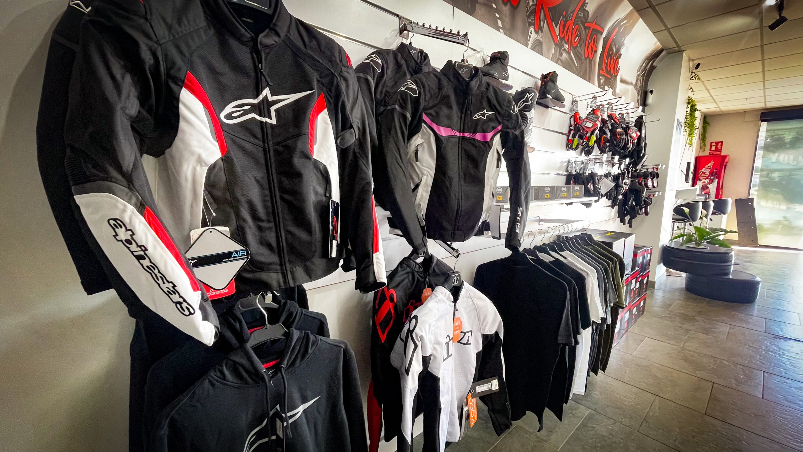 MOTOR SHOP - Mecánica & equipación